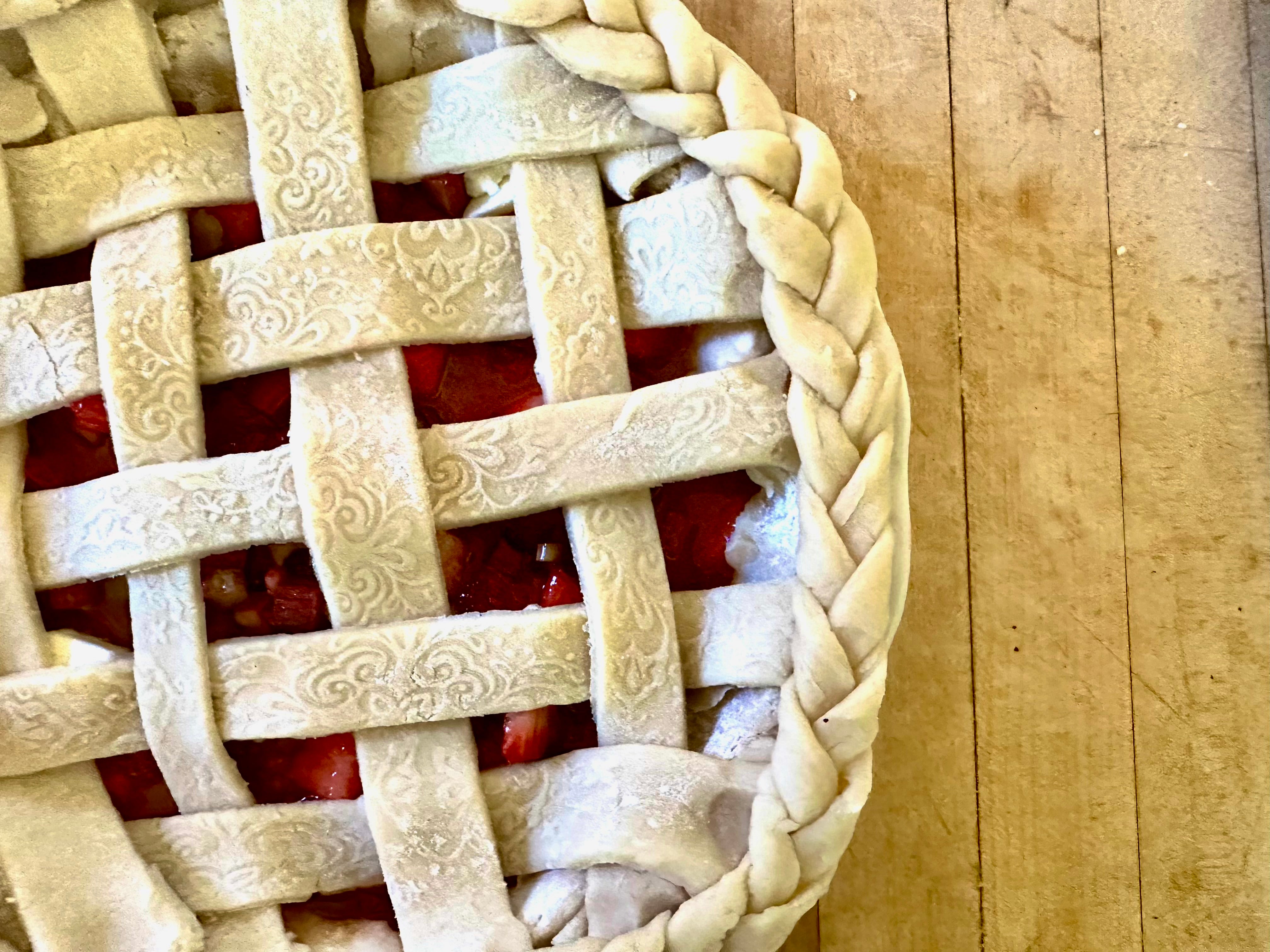 Basic (in a good way) Pie Crust – The Ranch Table